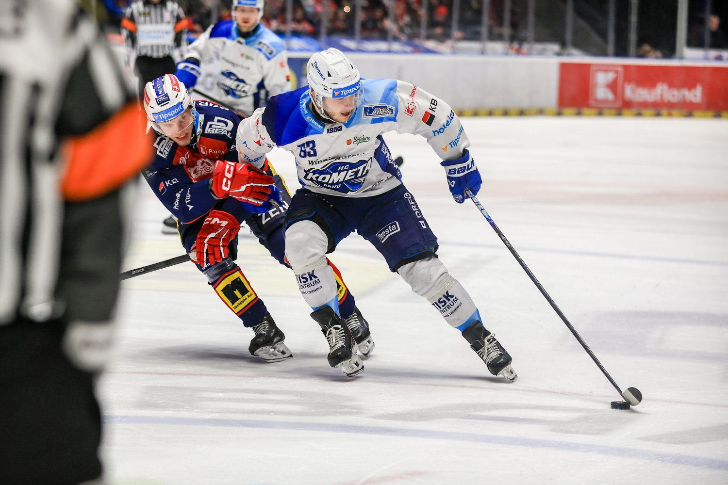 HC Kometa Brno » Reportáž ze zápasu: Pardubice - Kometa 7:1 » Na ledě ...