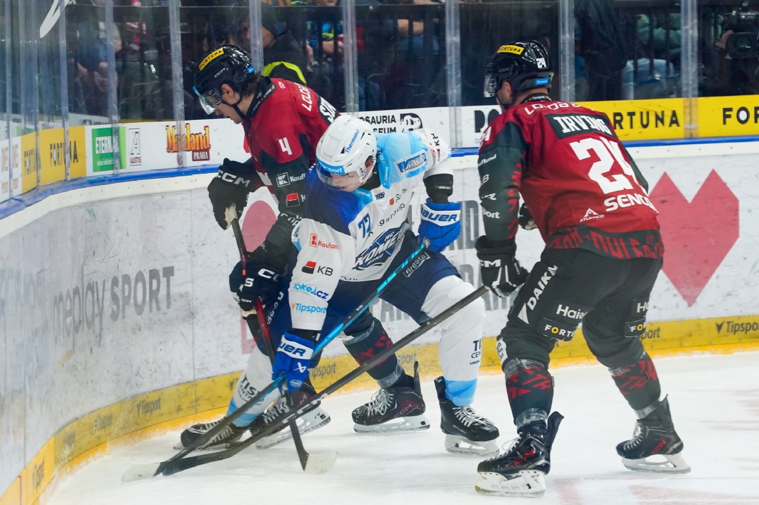 HC Kometa Brno » Kometa zahájí venkovní sérii klasikou na Spartě